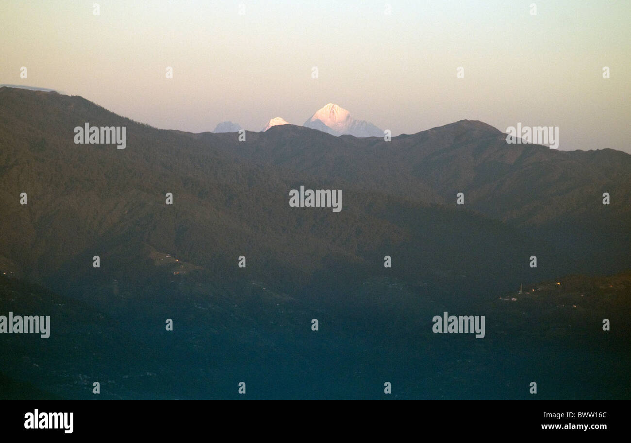 Mount Everest glimpsed above high Himalayan slopes from India's Tiger ...