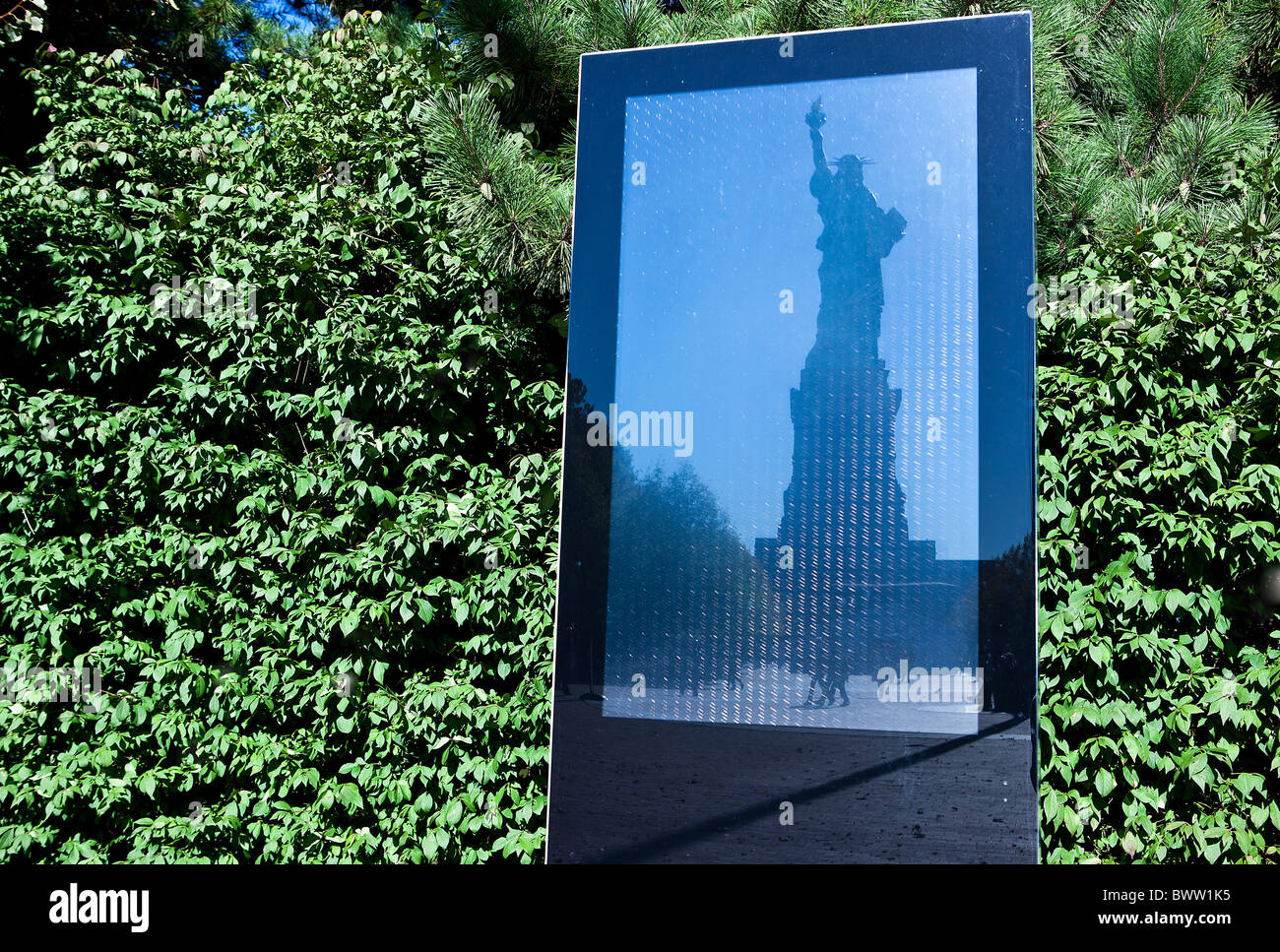 U.S.A., New York, Liberty Island,reflection of Liberty Statue Stock ...