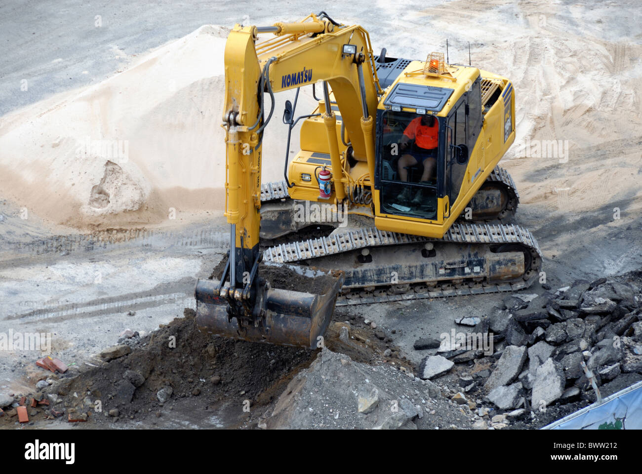 Caterpillar excavator machine vehicle roadworks work working ...