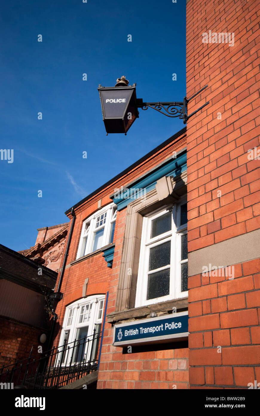 Police light outside police station hi-res stock photography and images ...