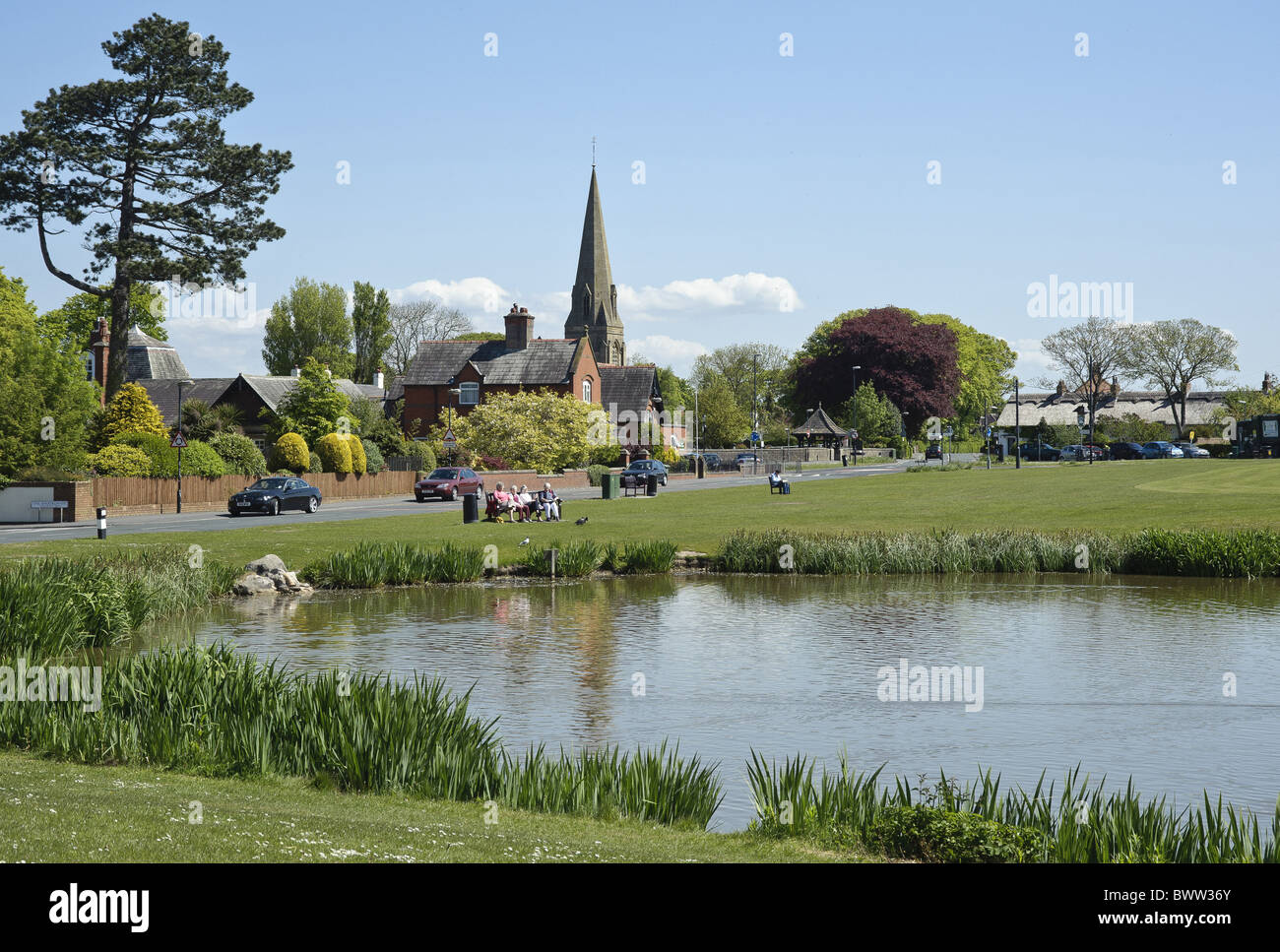 View village pond Wray Green Lancashire England Stock Photo - Alamy