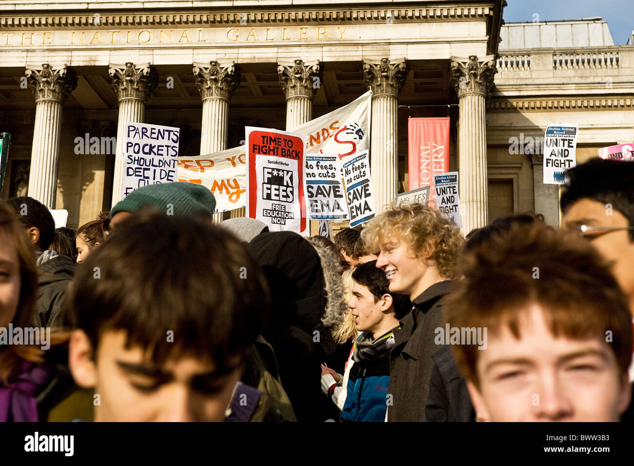 Students demonstrating outside the National Gallery Stock Photo - Alamy