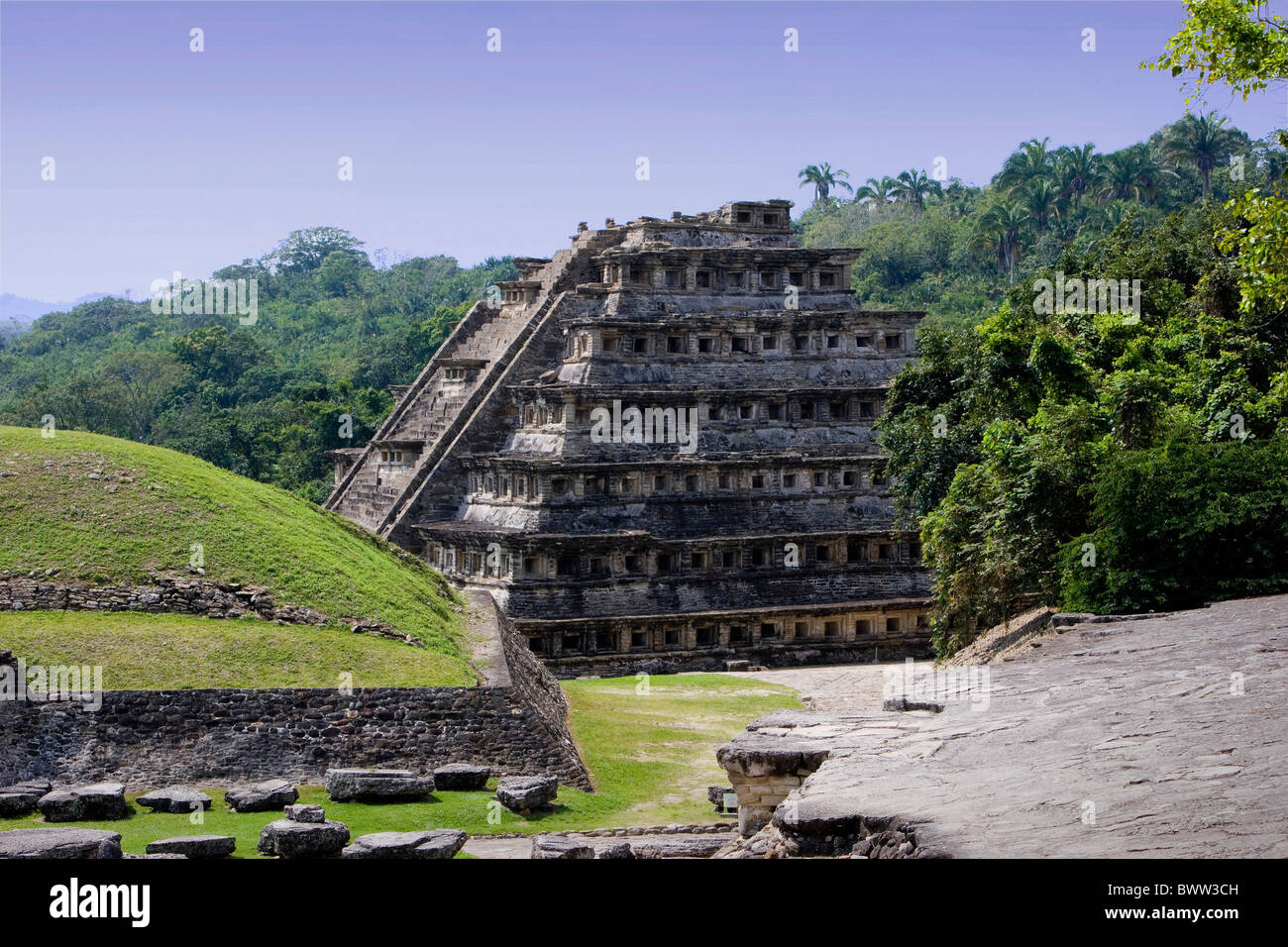 Pyramid Of The Niches High Resolution Stock Photography and Images - Alamy