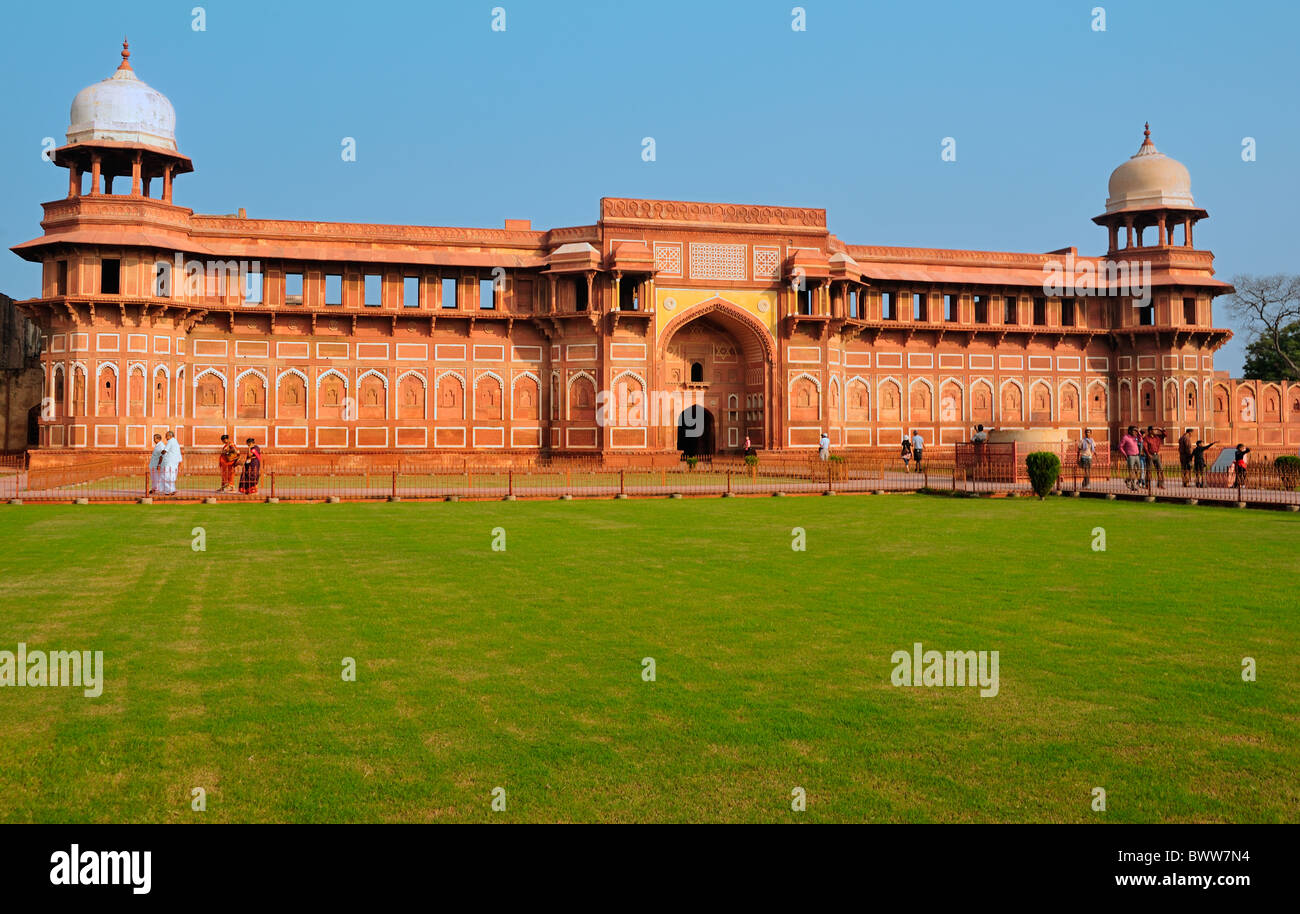 Red fort monuments hi-res stock photography and images - Alamy
