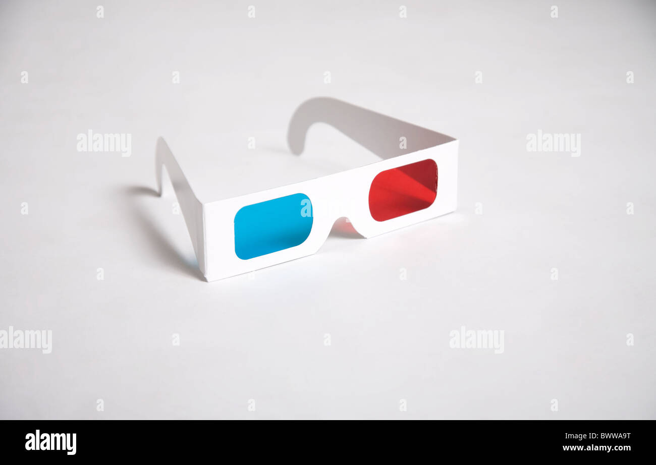 Three dimensional glasses hi-res stock photography and images - Alamy