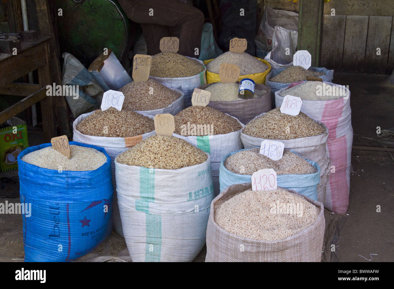 Different types rice for sale in Madagascar market Stock Photo - Alamy