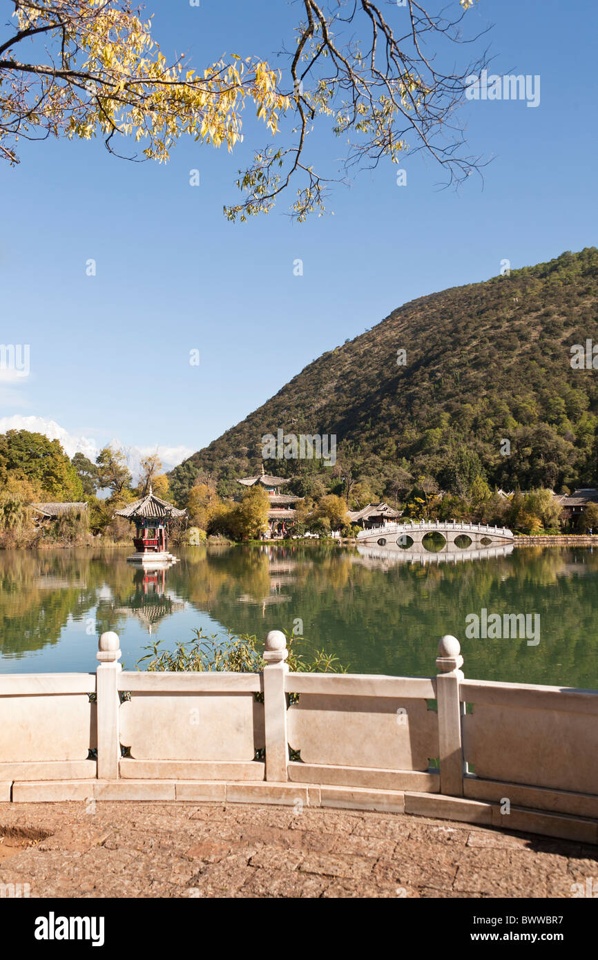Black Dragon Pool, Lijiang, Yunnan Province, China Stock Photo - Alamy