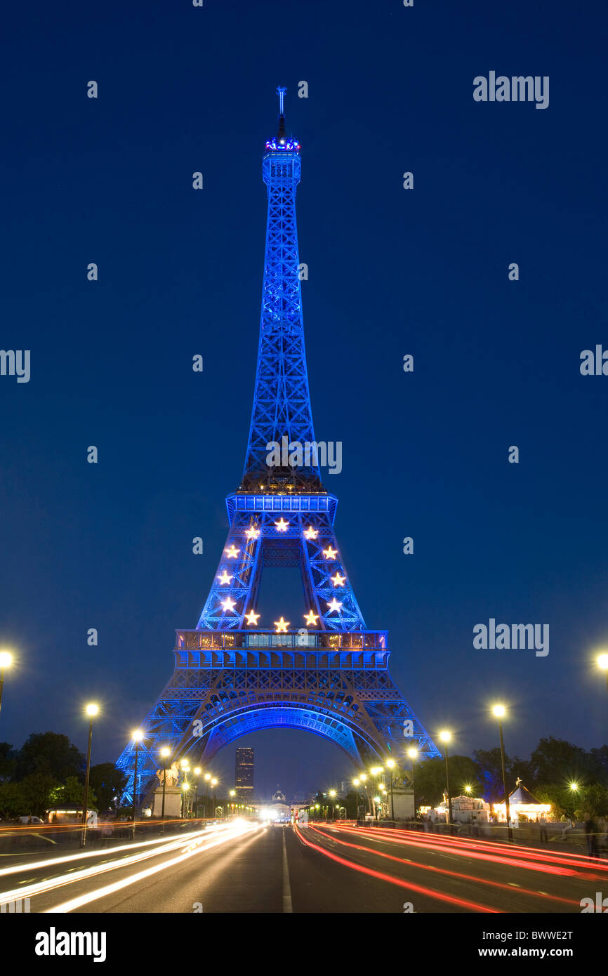 Eiffel Tower At Night With Stars