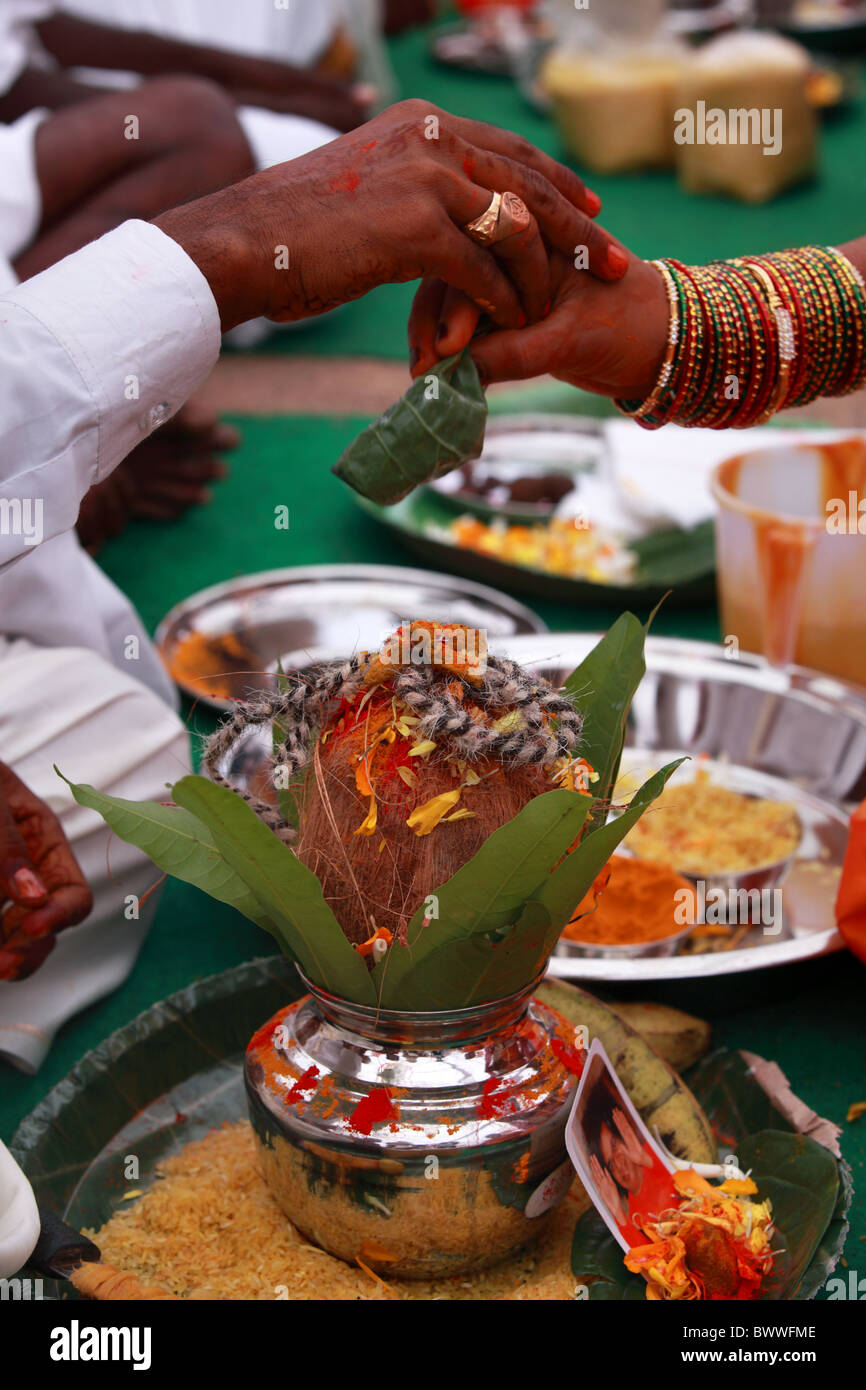 Indian wedding rituals coconut hi-res stock photography and images - Alamy