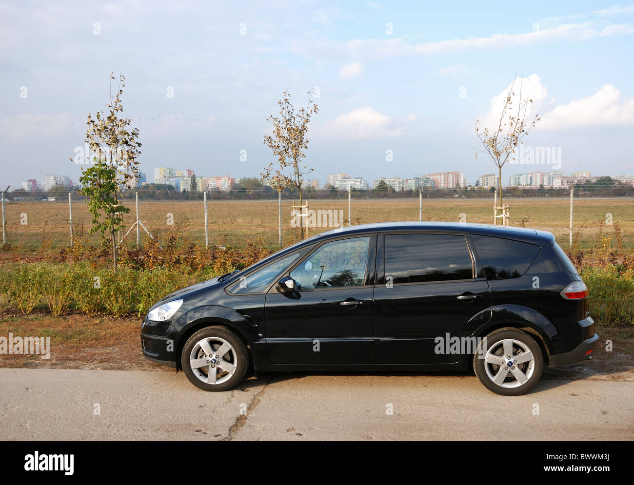 Ford popular van hi-res stock photography and images - Alamy
