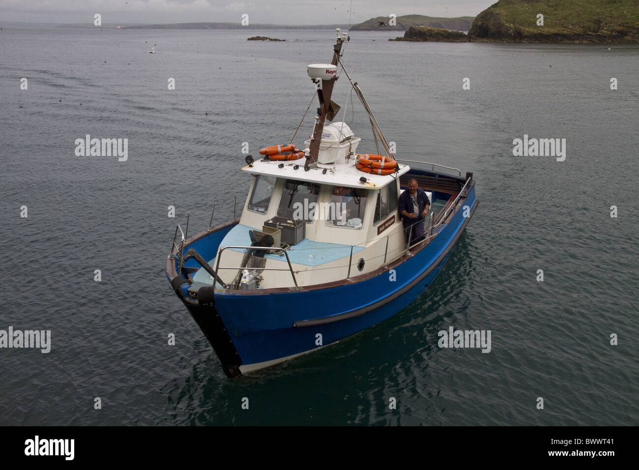 The Dale Princess arriving on Skomer Island Stock Photo - Alamy