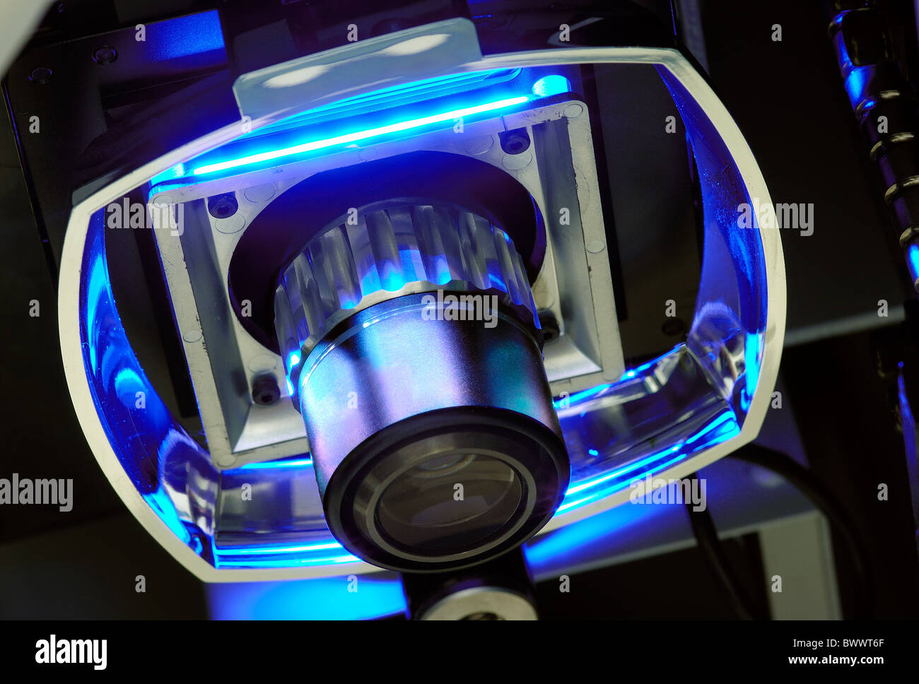 Four quadrant ring light Stock Photo - Alamy