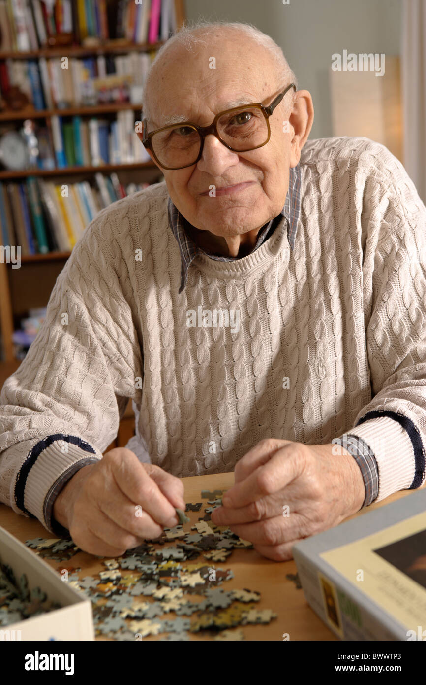 92 years old hi-res stock photography and images - Alamy