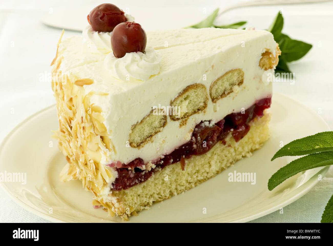 Gateau gateau hi-res stock photography and images - Alamy
