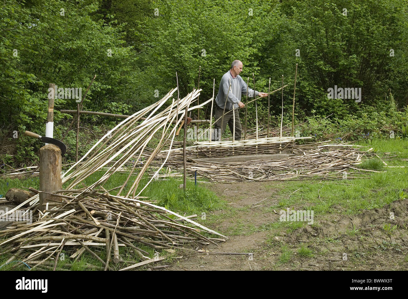 Hurdle making hi-res stock photography and images - Alamy