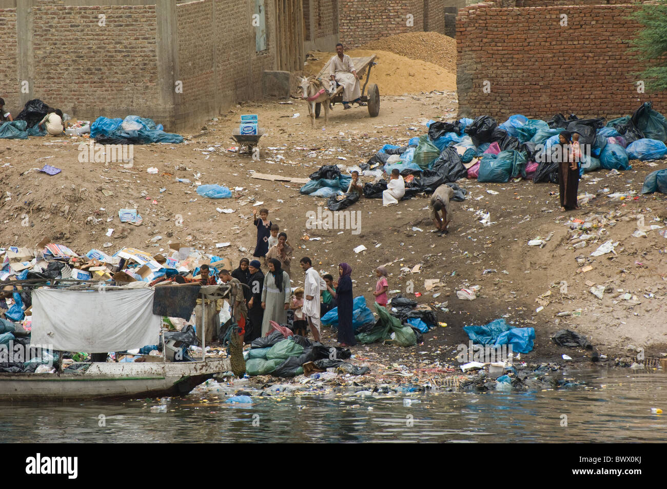 Waste generated from tourist cruise ships people Stock Photo - Alamy