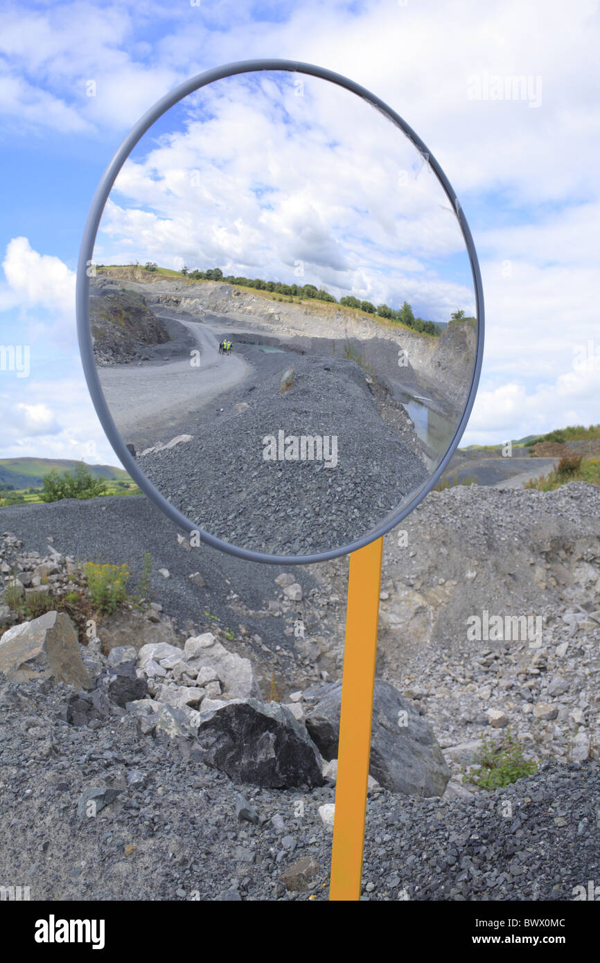 quarry quarrying stone limestone elevator machine machinery equipment ...