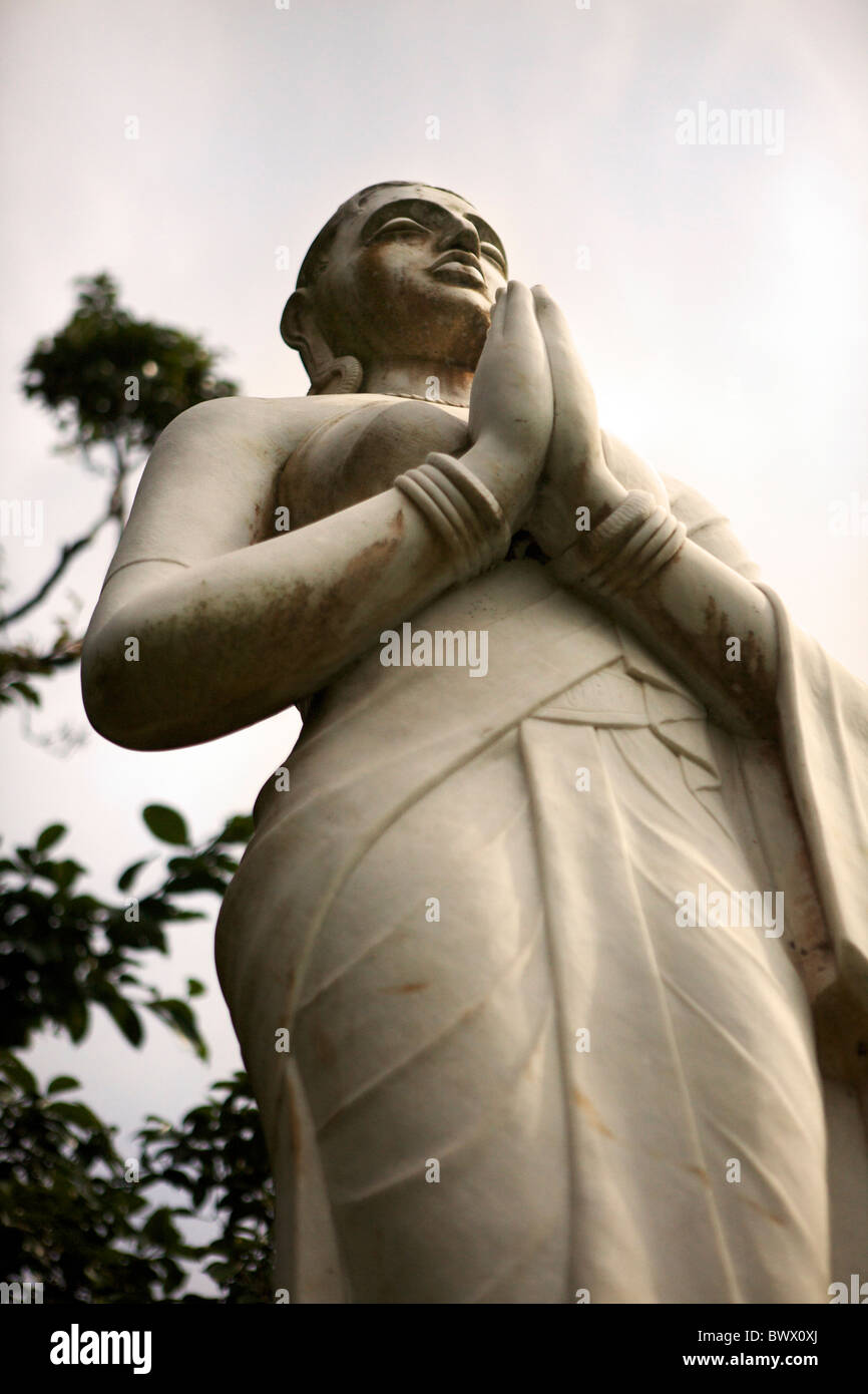 A buddha statue in Viharamahadevi Park, also known as Victoria Park in ...