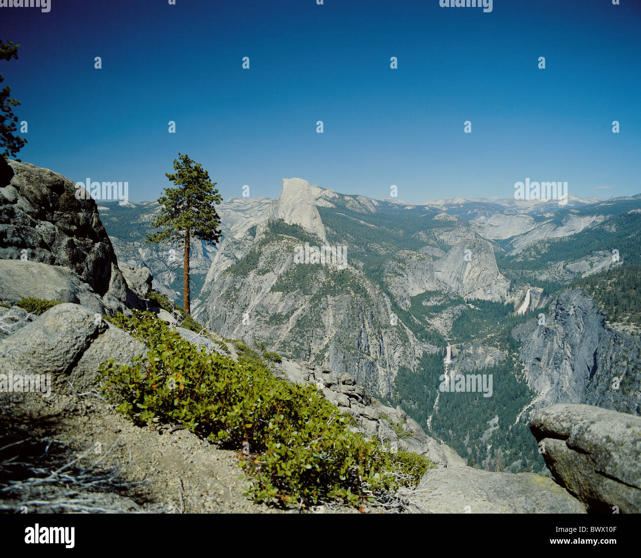 Helping cathedrals hi-res stock photography and images - Alamy