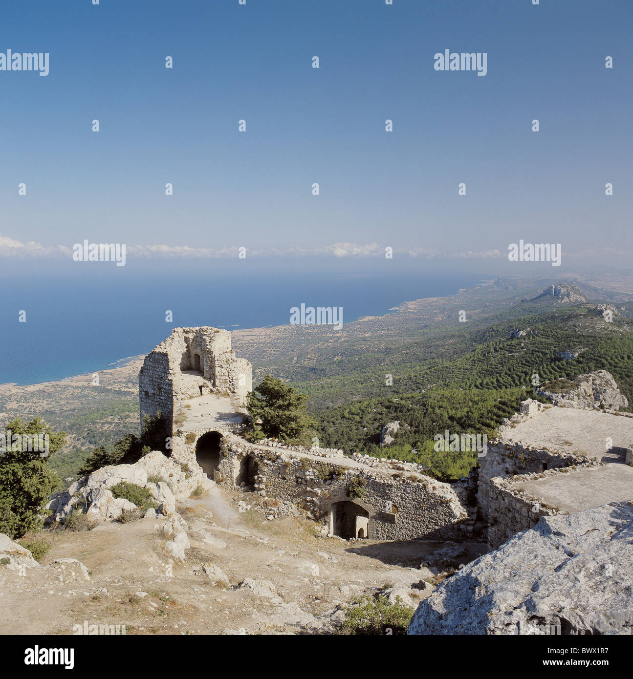 Cyprus Kantara fortress hill walls ruins panorama Stock Photo - Alamy