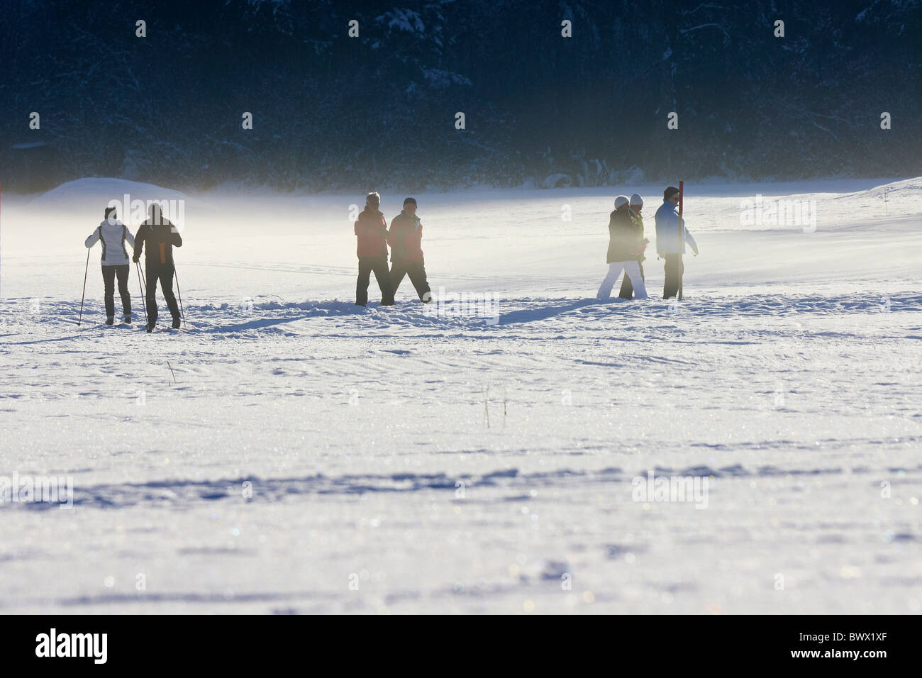 Walk through the snow hi-res stock photography and images - Alamy