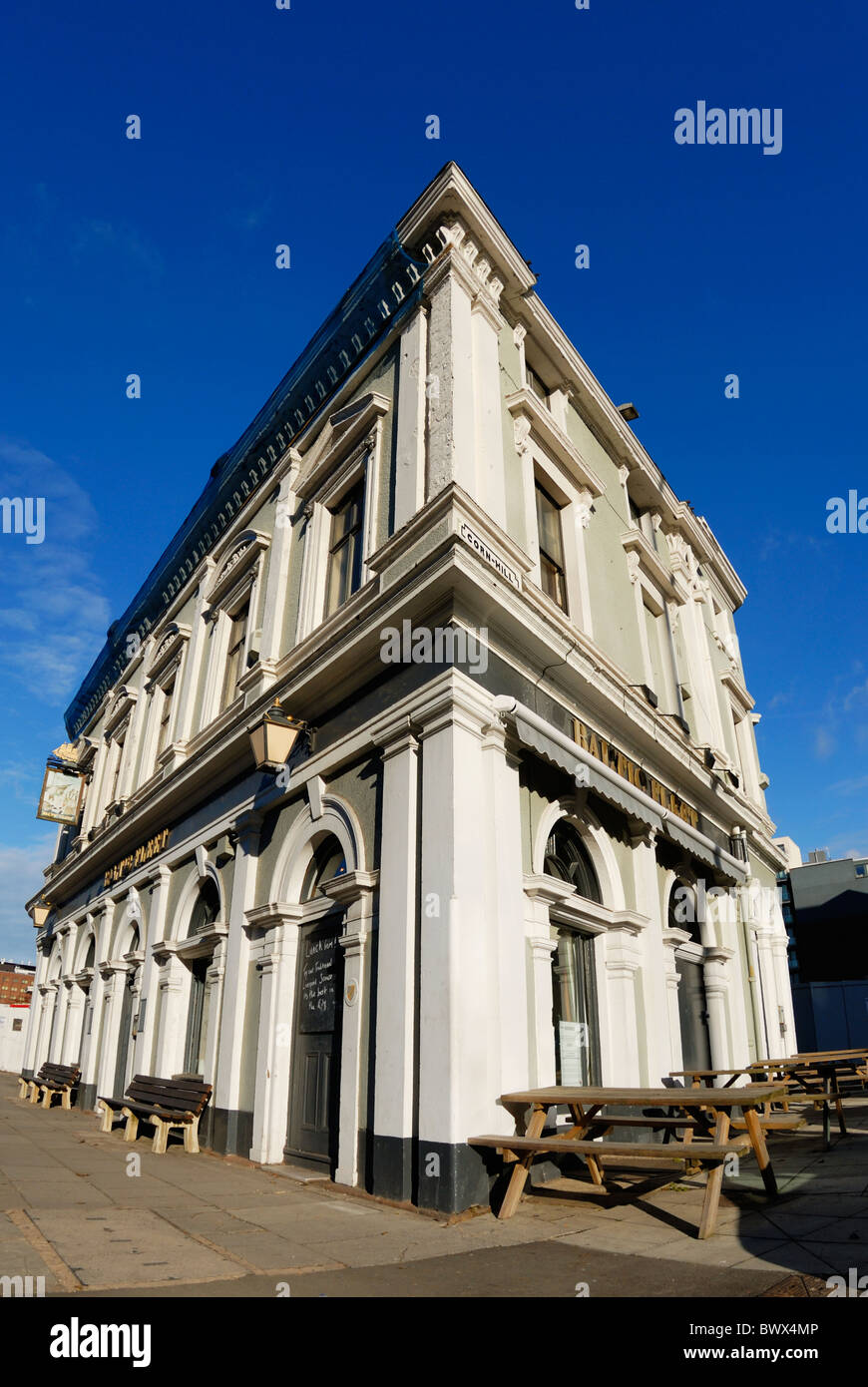 The Baltic Fleet, a traditional Liverpool Dockside public house ...