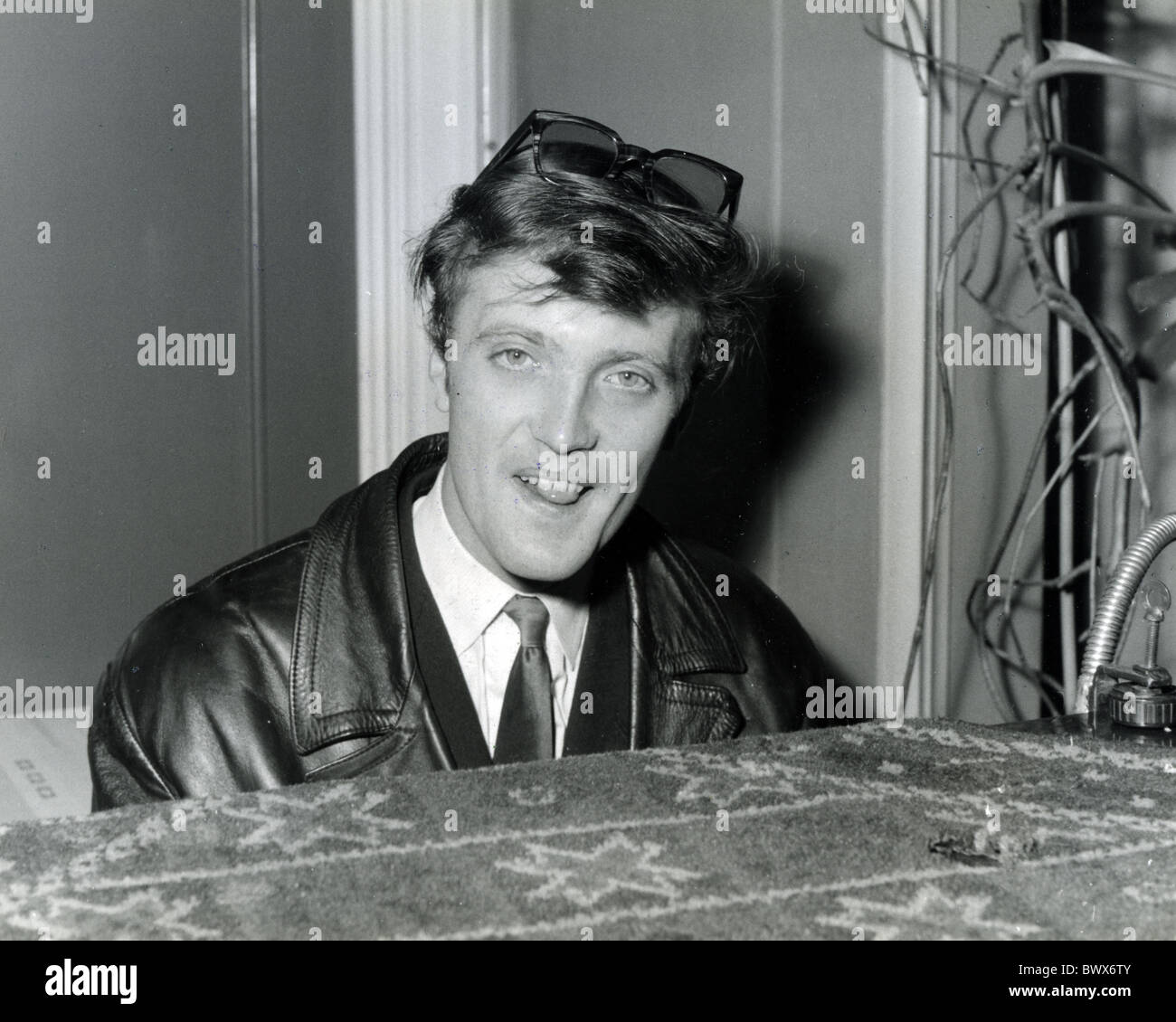 The shadows jet harris hi-res stock photography and images - Alamy