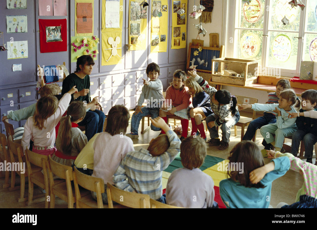 children kindergarten round chairs education formation learn Stock ...