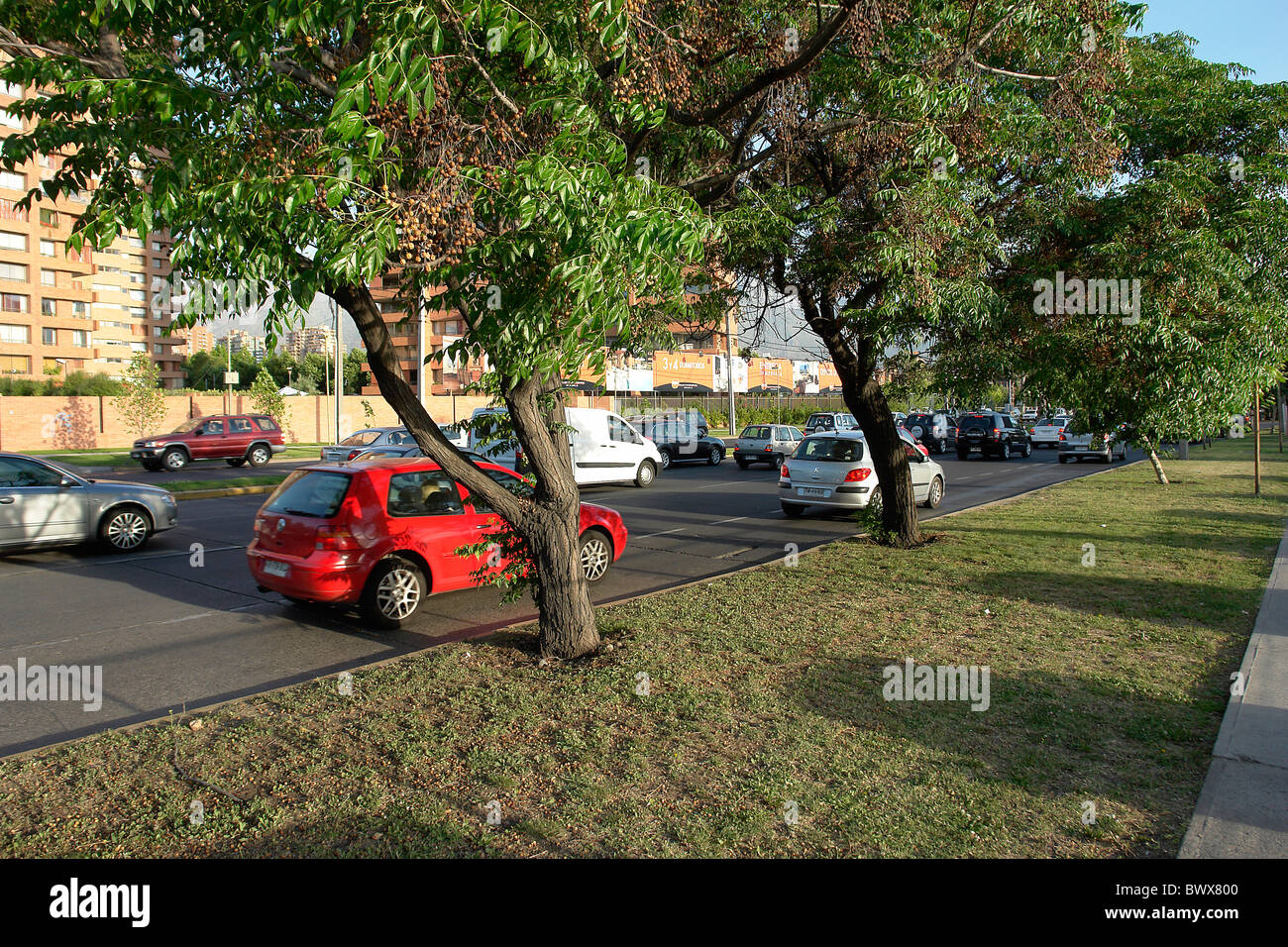 High congestion of cars in the city of Santiago Stock Photo - Alamy