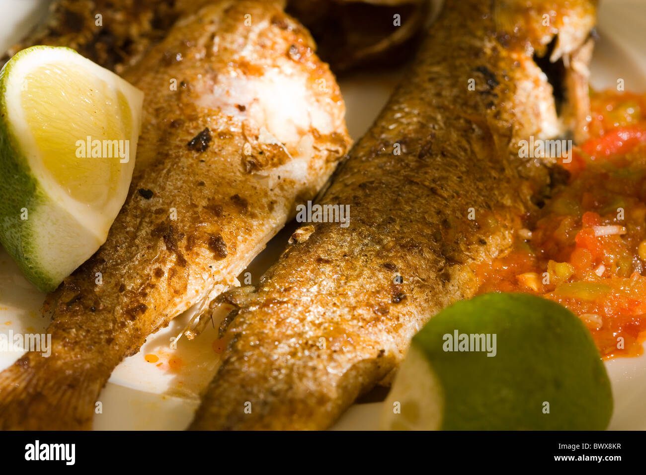 Grilled fish hi-res stock photography and images - Alamy