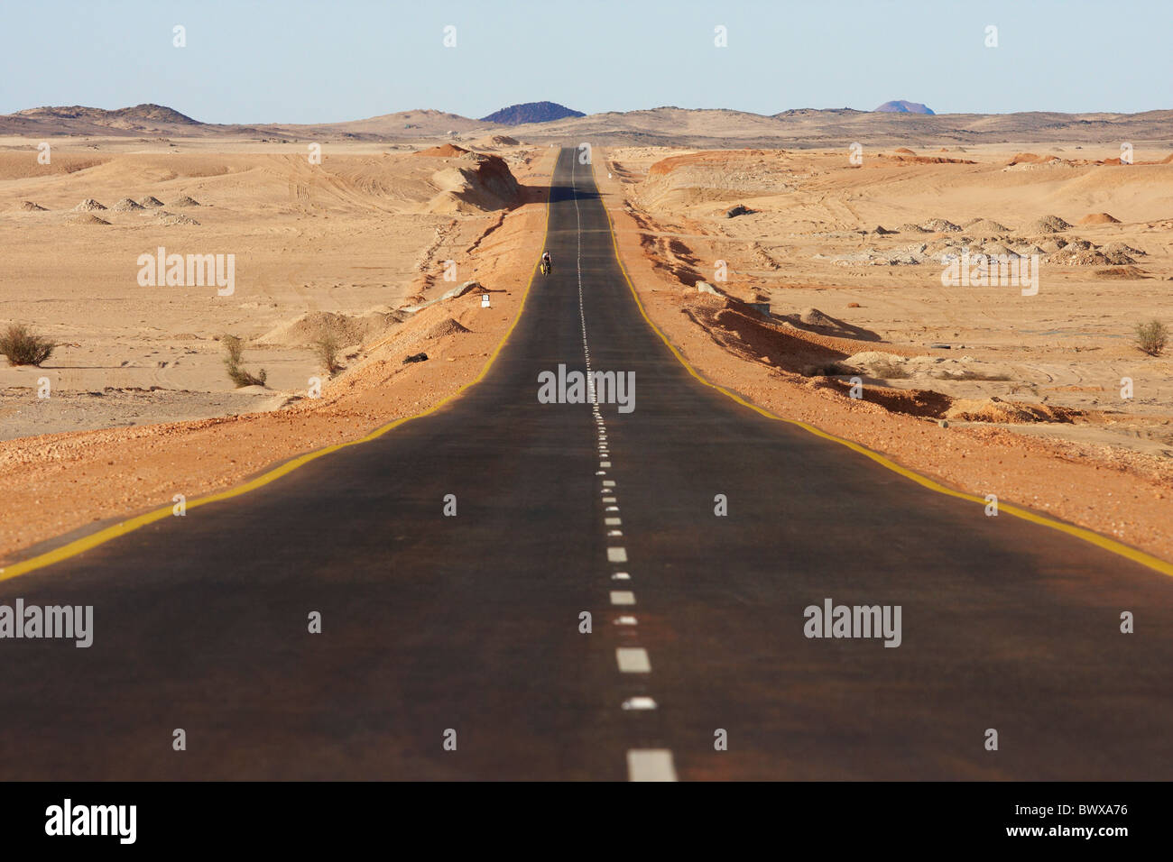 Sudan road hi-res stock photography and images - Alamy