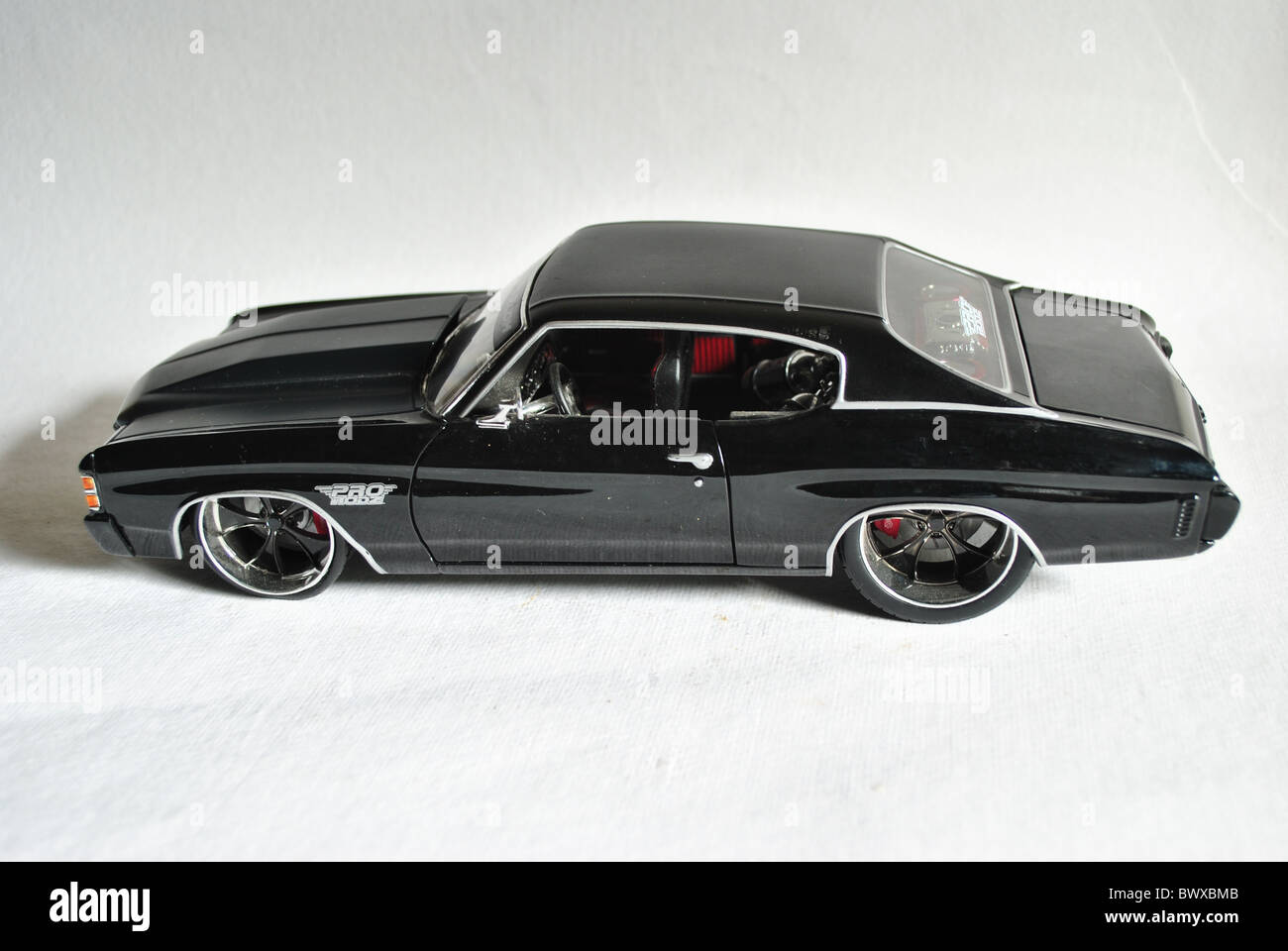 Chevrolet side view Stock Photo - Alamy