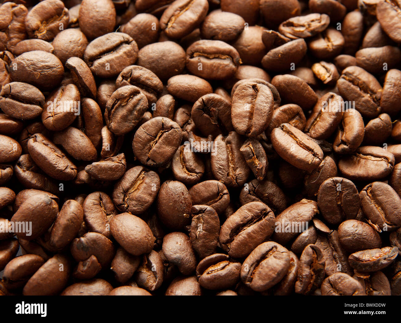 Coffee beans background Stock Photo - Alamy