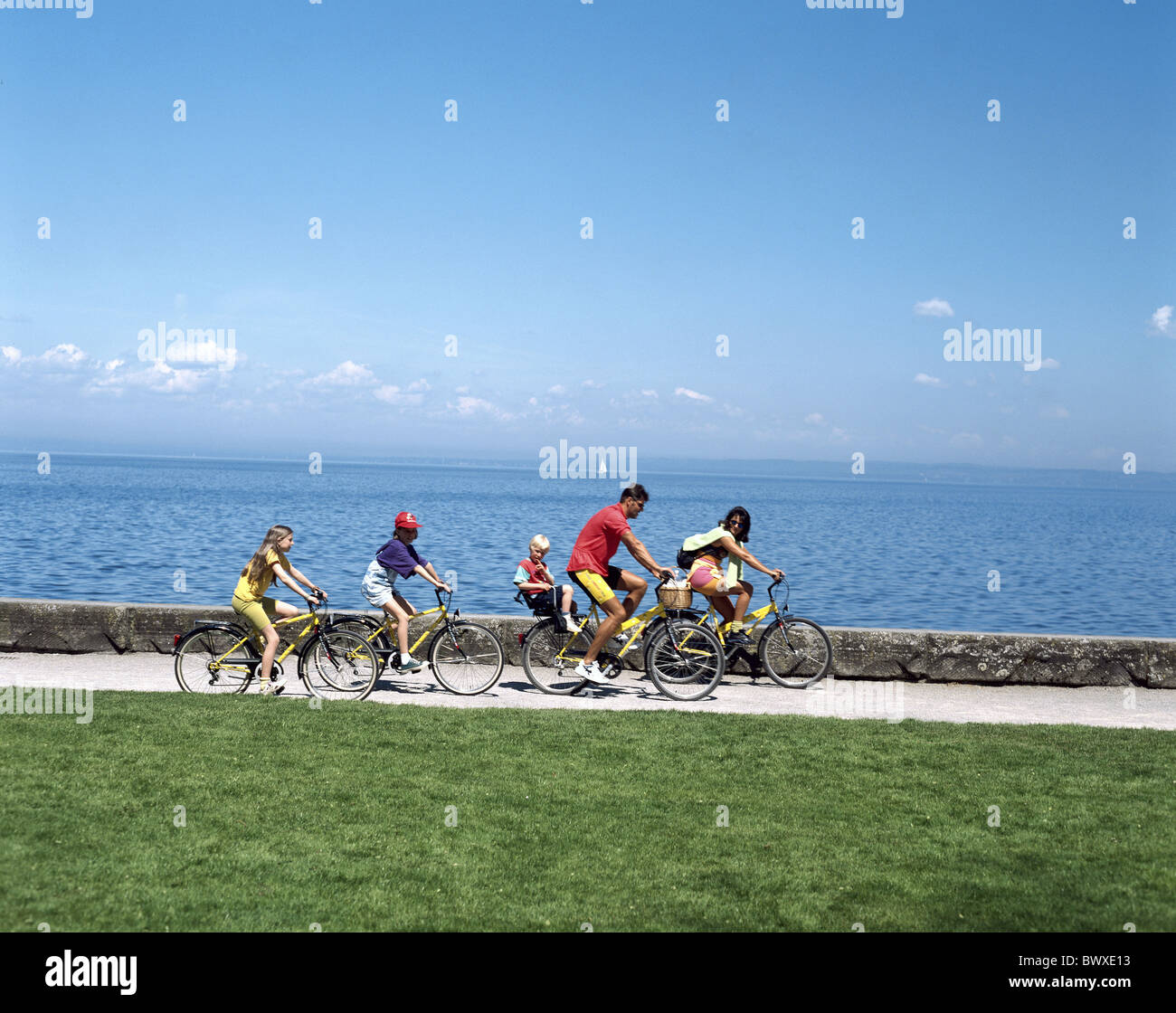 bicycles bicycle bike lake Constance lake sea family child seat rent ...