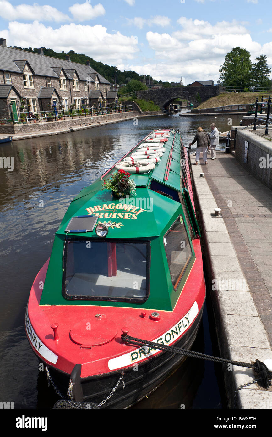 Boat basin hi-res stock photography and images - Alamy