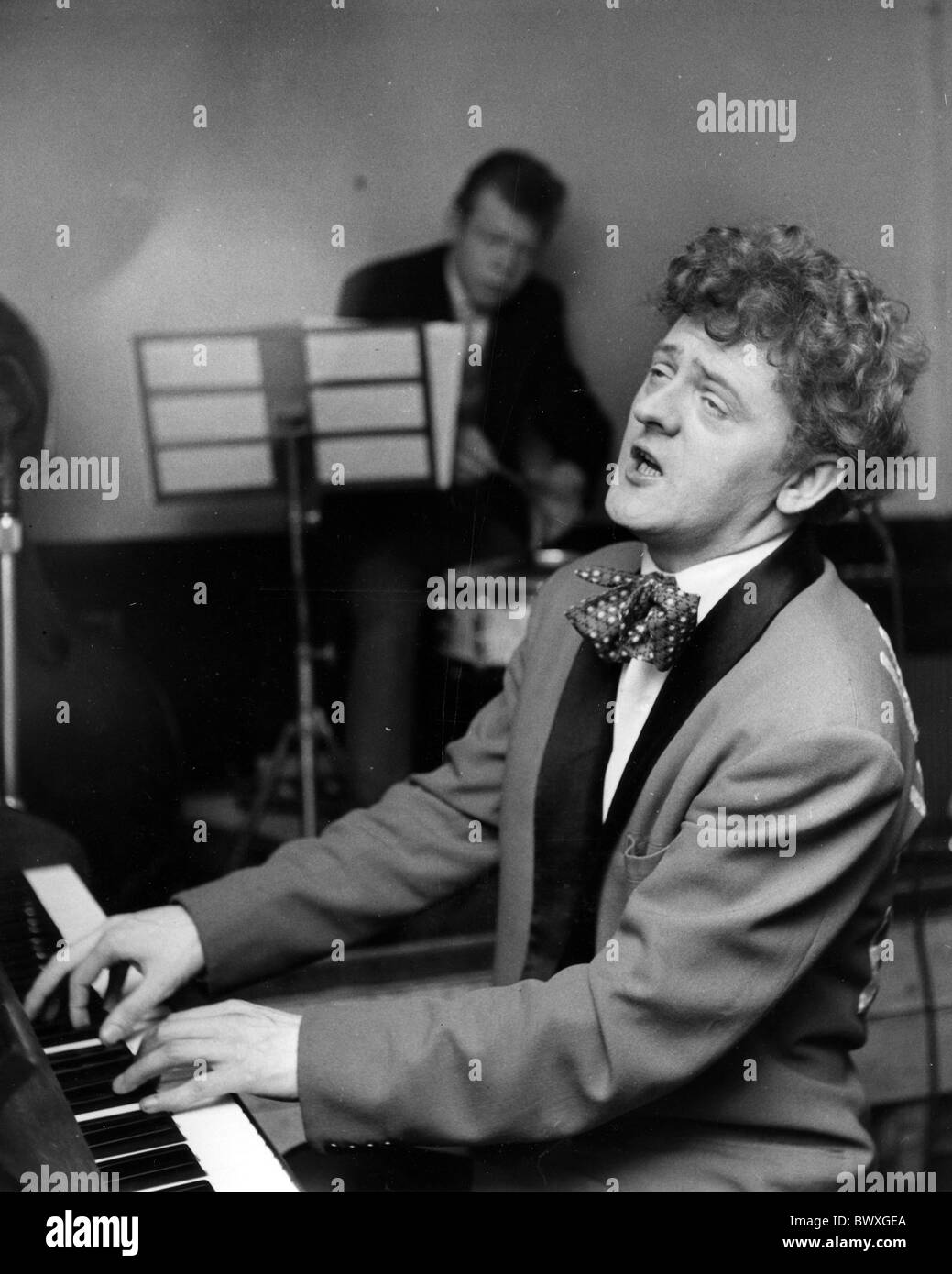 WEE WILLIE HARRIS English rock singer in 1958 Stock Photo - Alamy