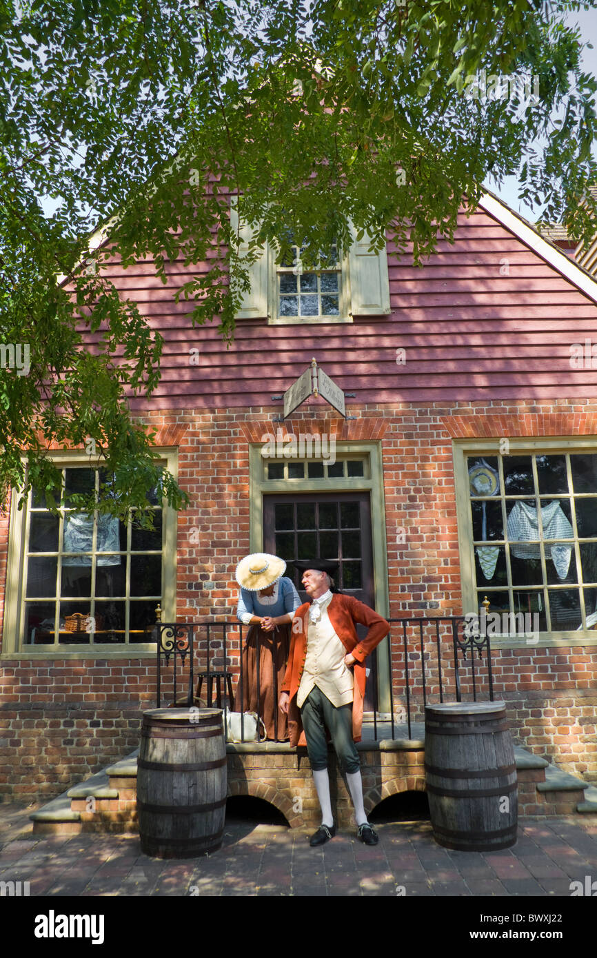 Millinery shop hi-res stock photography and images - Alamy