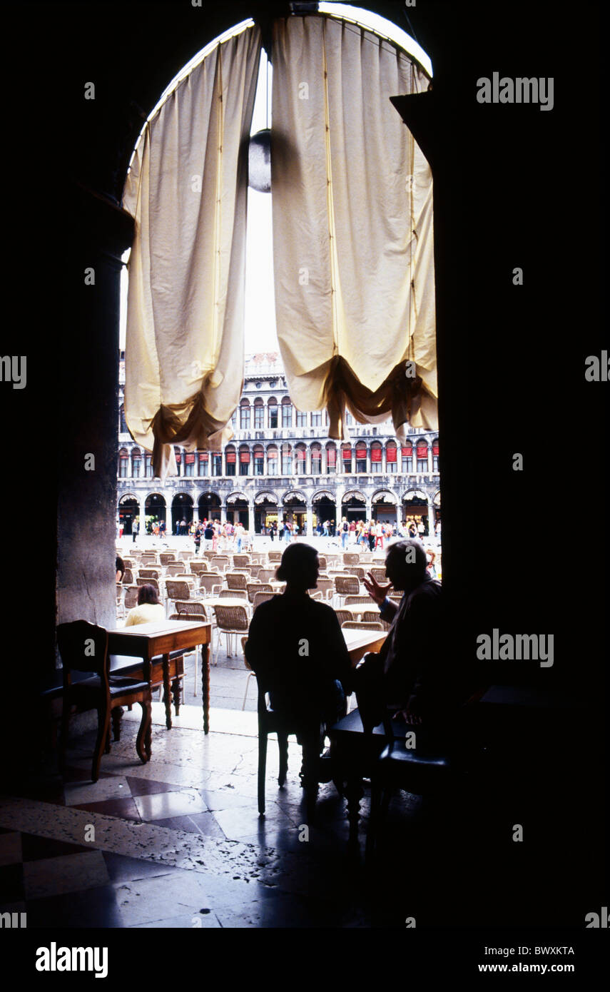 curves Italy Europe Marcus place pair couple silhouette street cafe ...