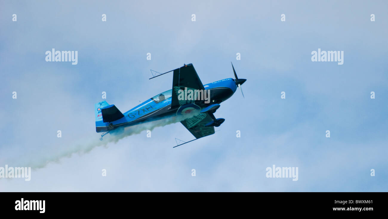 Extra 300 plane hi-res stock photography and images - Alamy