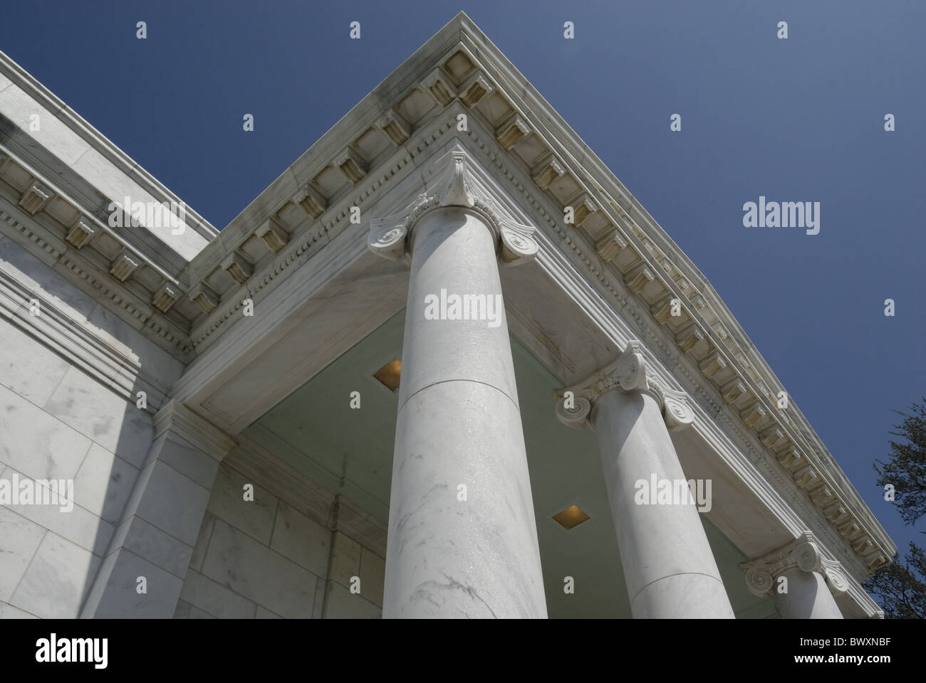 The architectural pillars of the Sam Rayburn Library and Museum in ...