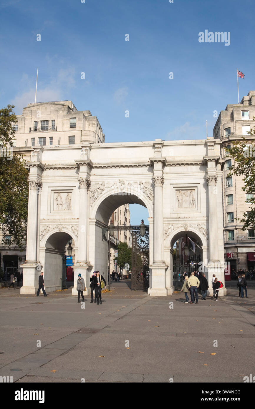 Marble Arch as seen during morning time Stock Photo - Alamy