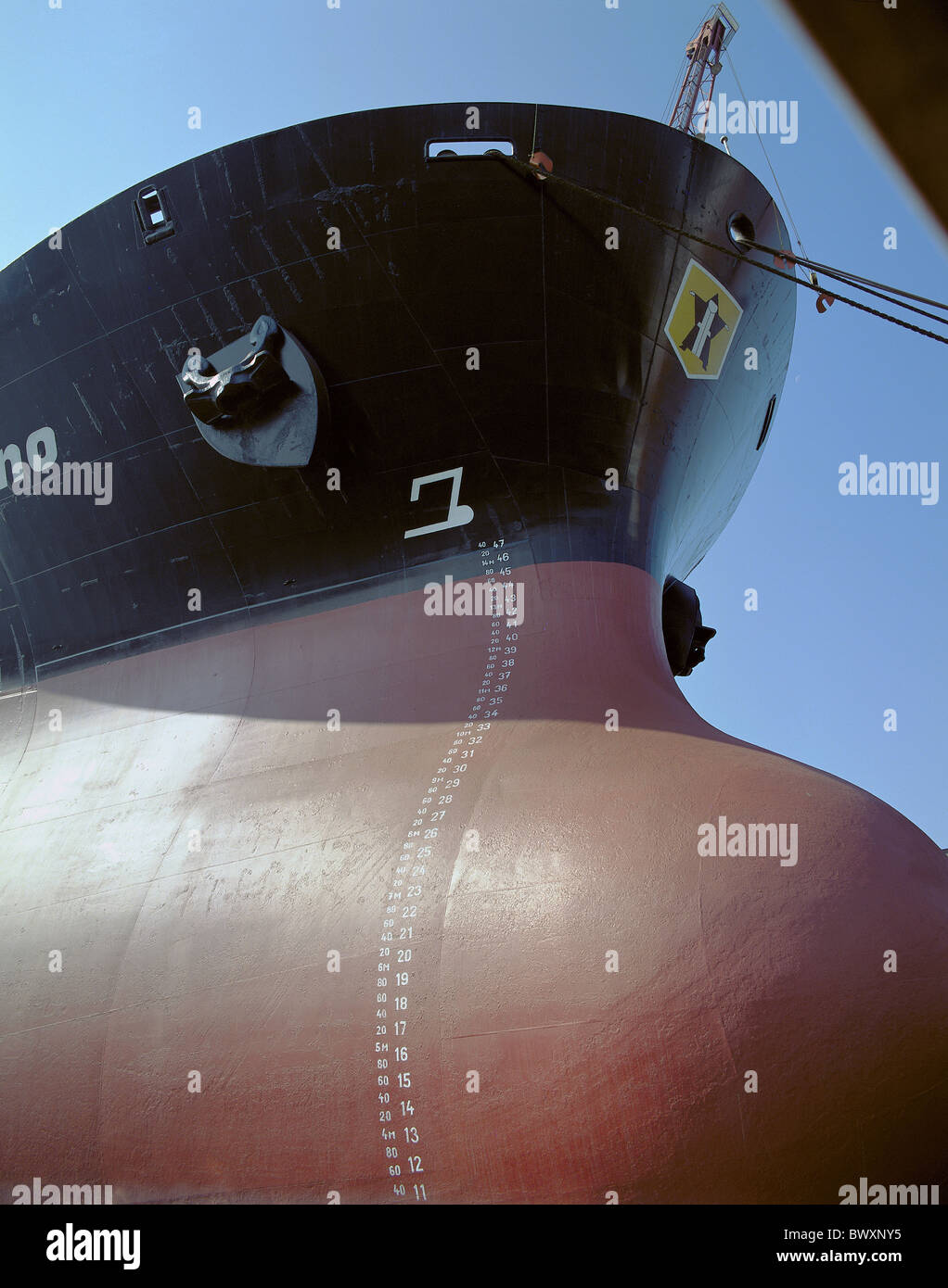 ship detail bug bow freighter transport dry dock Stock Photo - Alamy ship detail bug bow freighter transport dry dock Stock Photo - Alamy