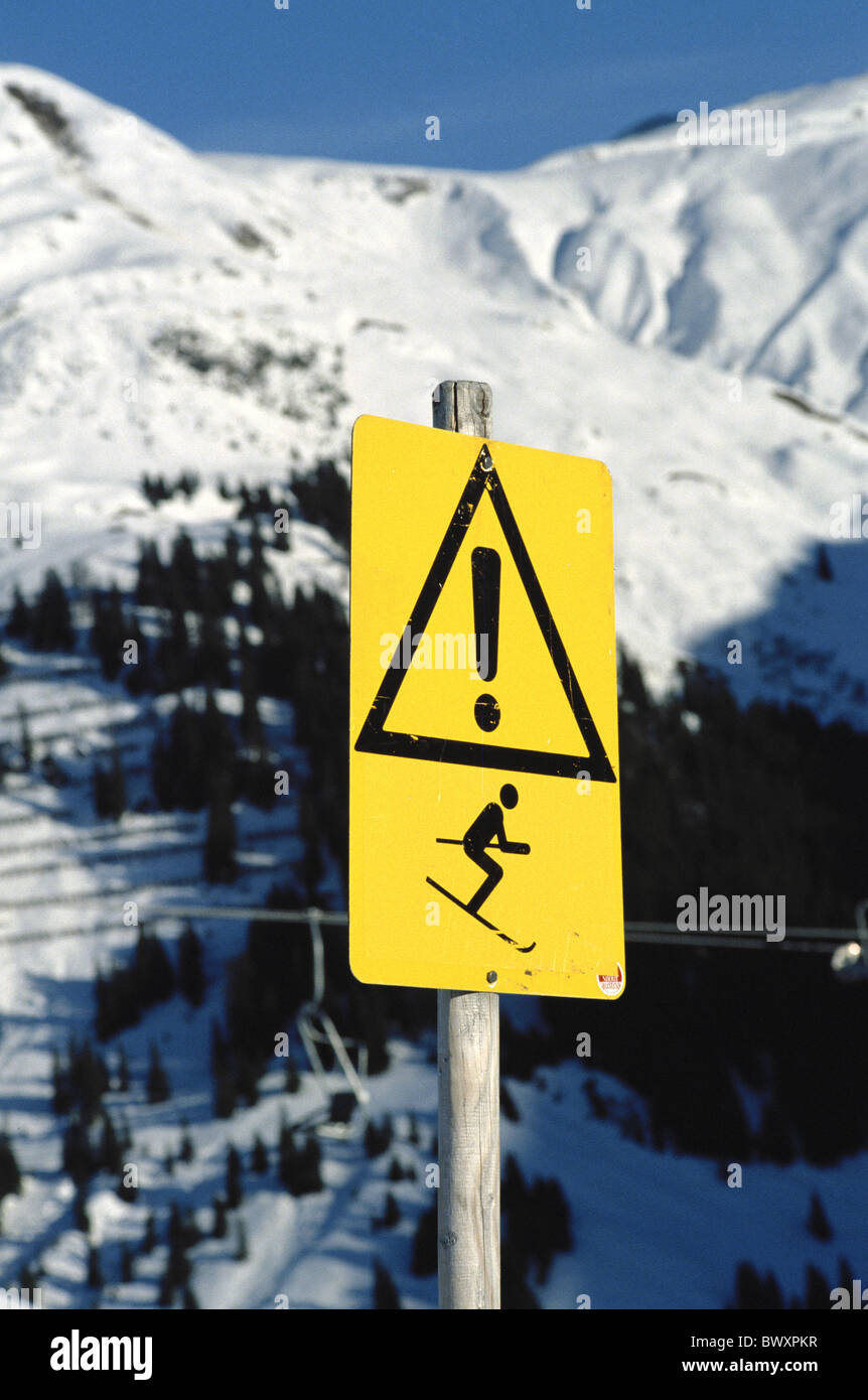 Europe shield hi-res stock photography and images - Alamy