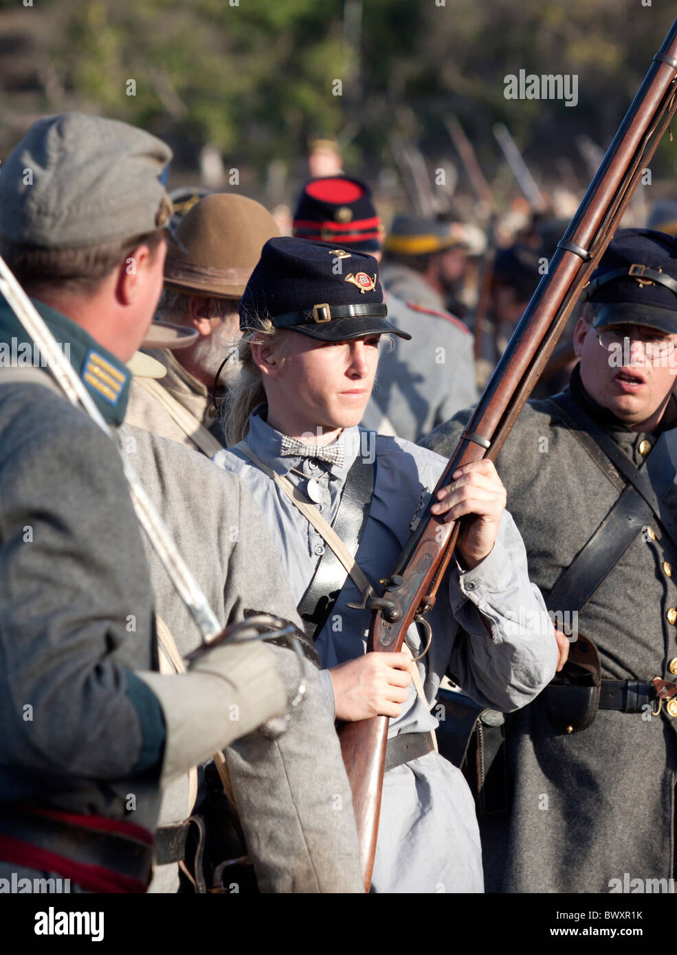 Confederate soldiers on the front line at the Civil War Reenactment ...
