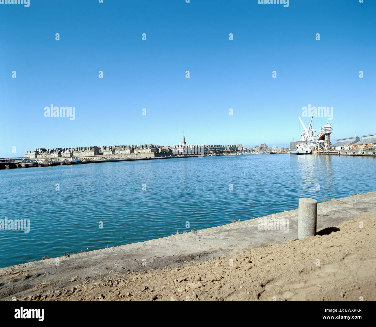 France Europe Brittany Saint Malo harbour promenade house line mole ...