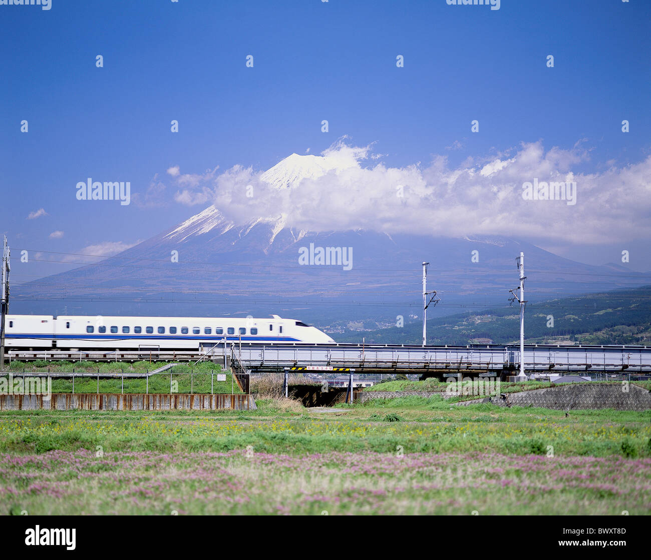 railway Japan Asia Bullet Train Shinkansen go Fujiama mountain volcano ...