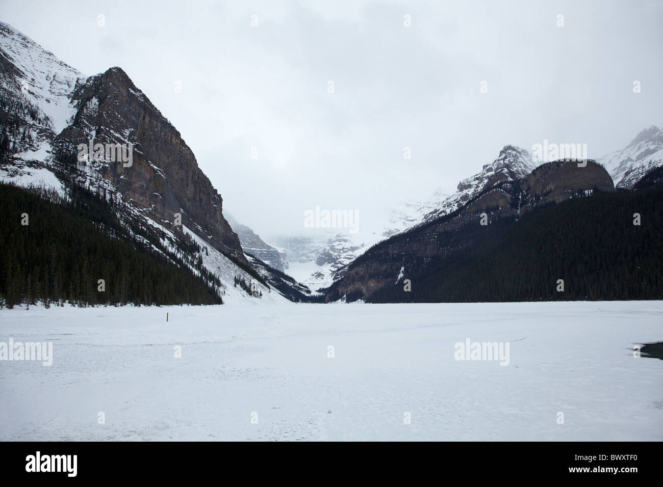 Lake Louise in winter, Banff National Park, Alberta, Canada Stock Photo ...