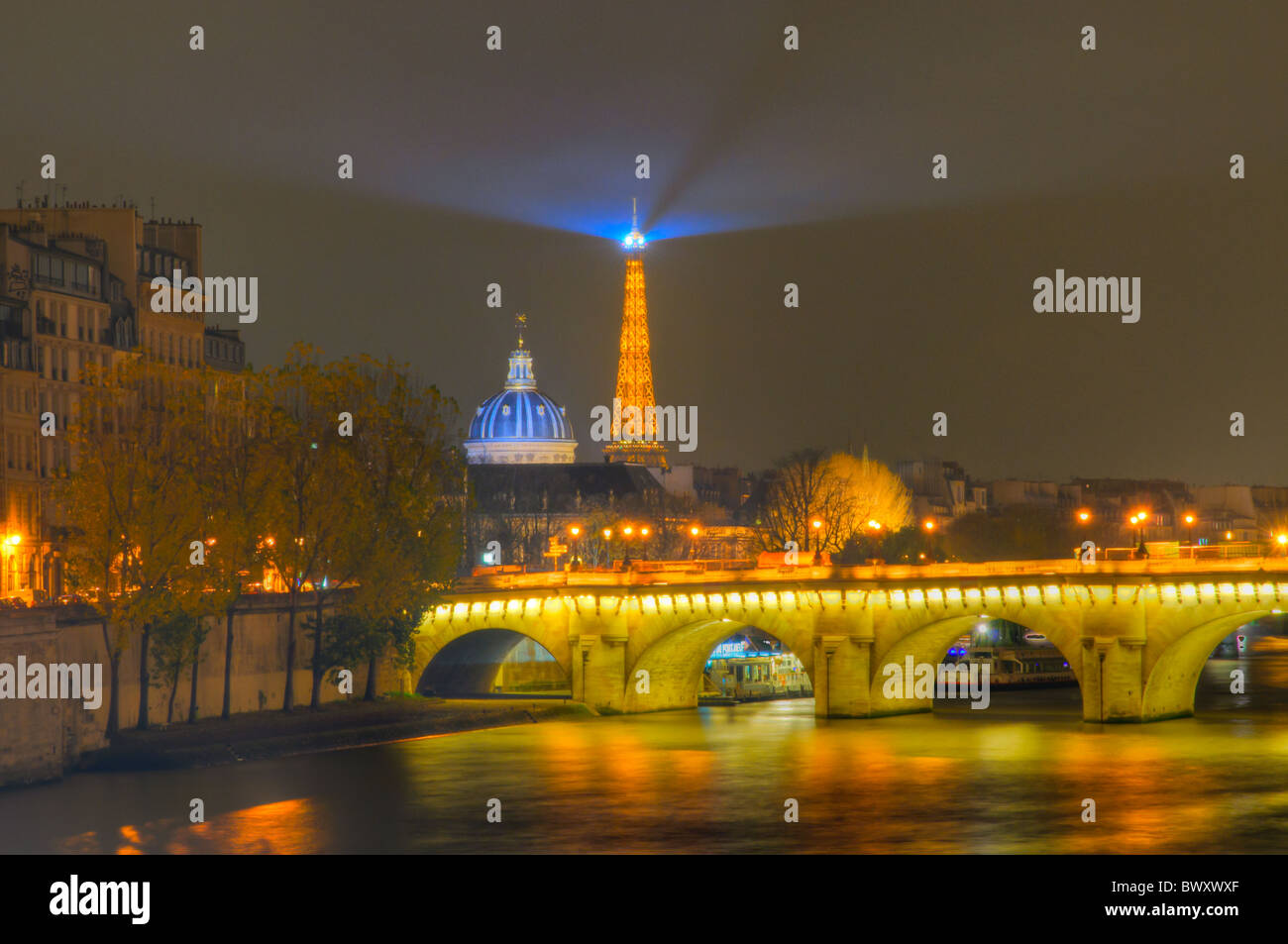 Paris night scene with Pont Neuf and Eiffel Tower Stock Photo - Alamy