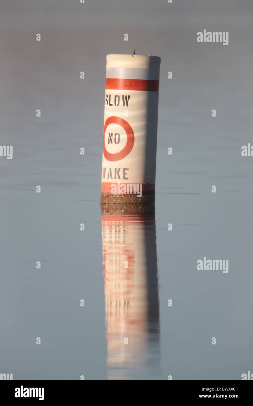 Slow no wake buoys hi-res stock photography and images - Alamy
