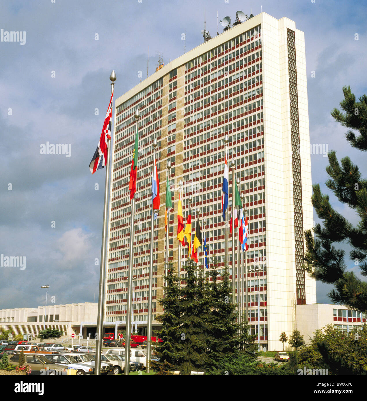 Batiment tour Council of Europe flags banners conference buildings ...